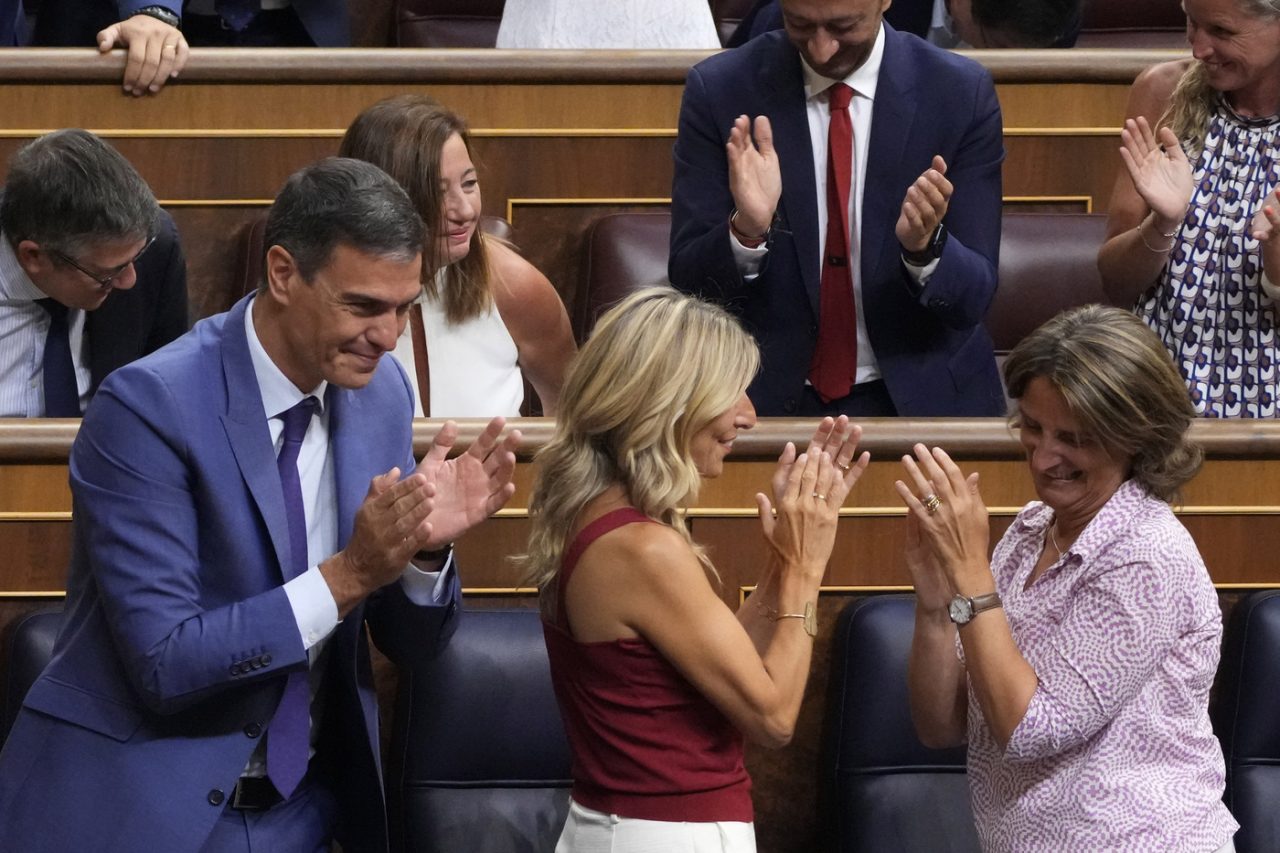 I socialisti conquistano la presidenza del parlamento spagnolo ...