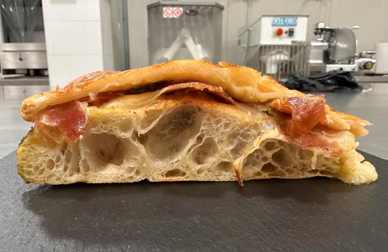 Pane sotto, sfoglia sopra, ed è subito Parigina - Linkiesta.it