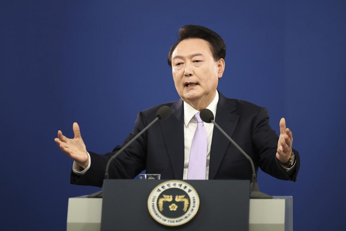 Il presidente della Corea del Sud dichiara la legge marziale, il ...